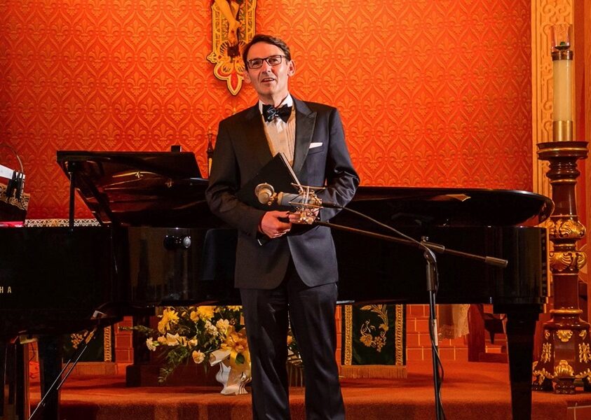 Renowned Welsh singer to mesh song and poetry in visit to UTC | UTC ...